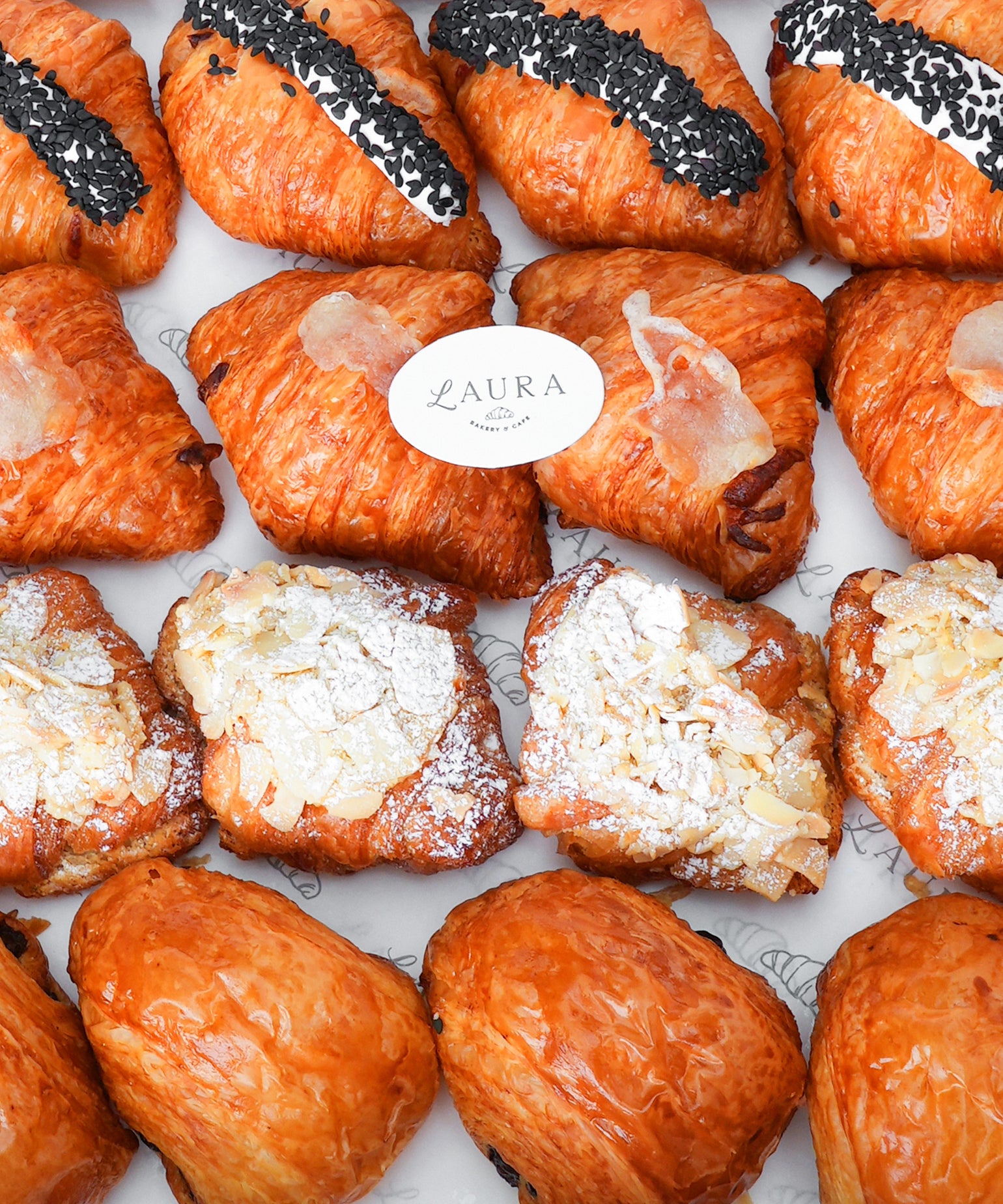 Laura Bakery UAE #1 French Bakery – Laura Bakery & Cafe